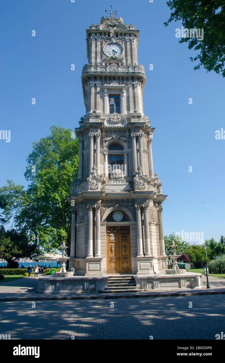 Architectural detail dolmabahce palace hi-res stock photography and ...