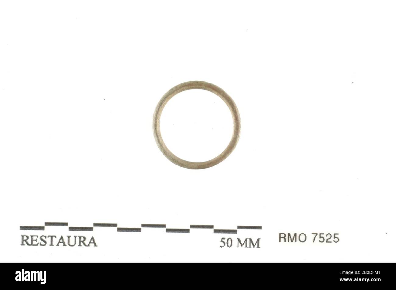 ring, ring, copper alloy, 1.8 x 1.8 cm, x, Netherlands, Utrecht, Wijk ...