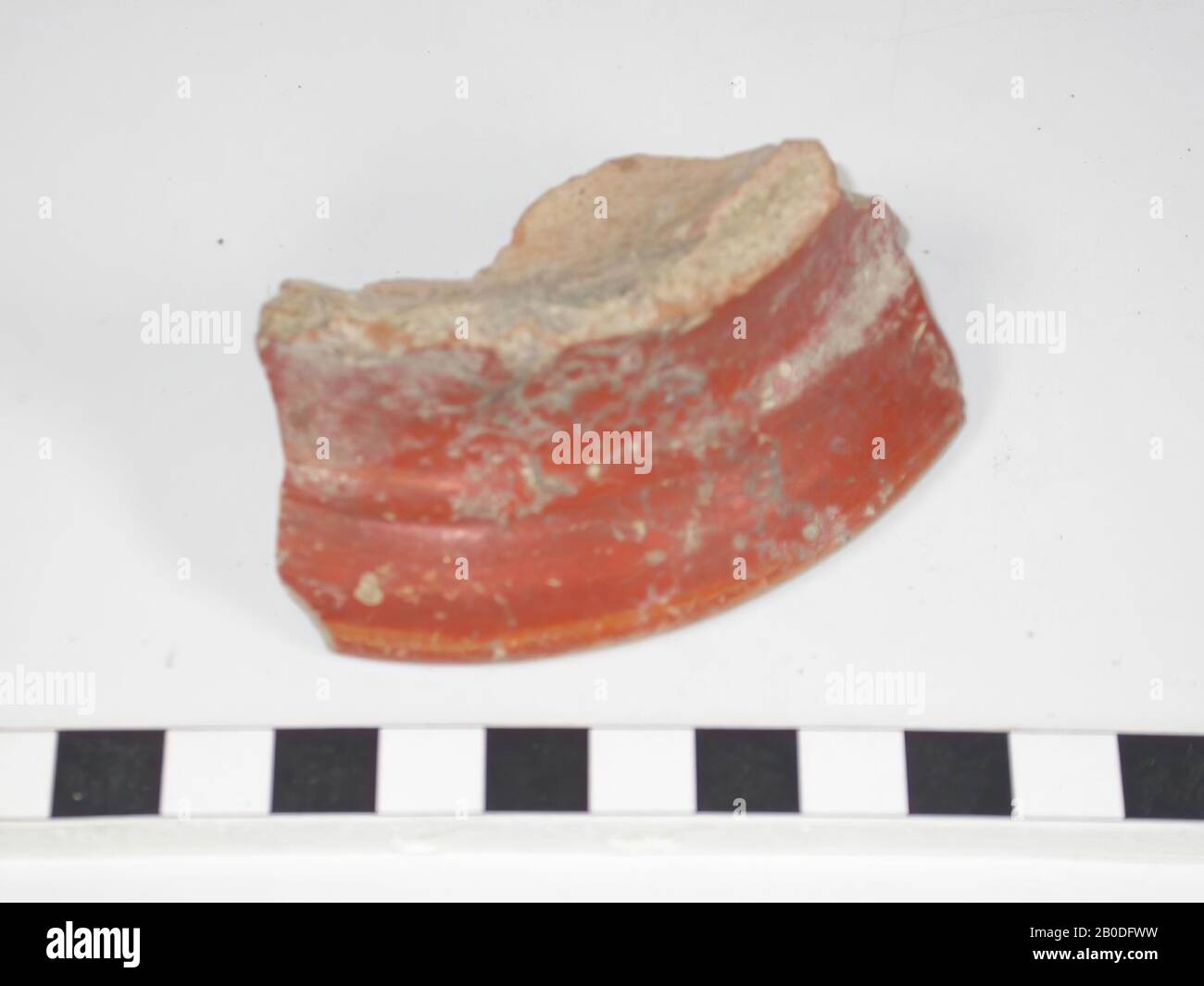 Fragment of a foot. The underside of the foot is an edge that slopes ...