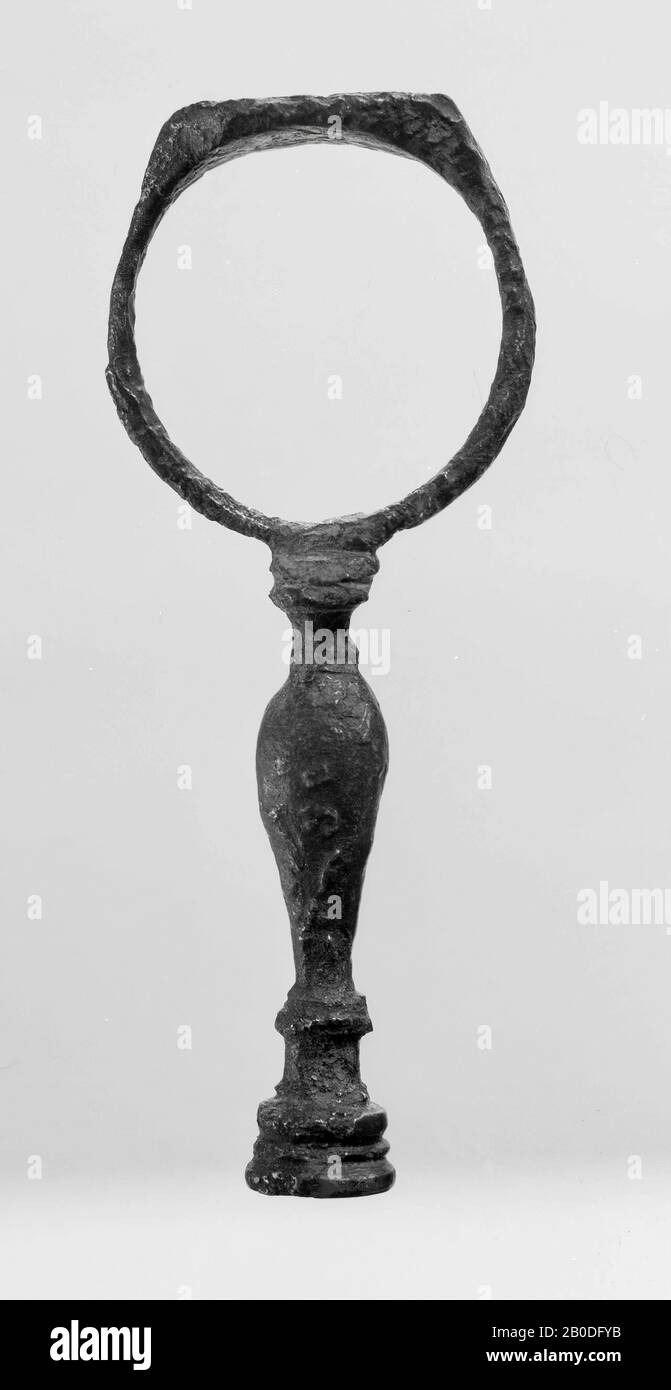 Bronze stamp hi-res stock photography and images - Alamy