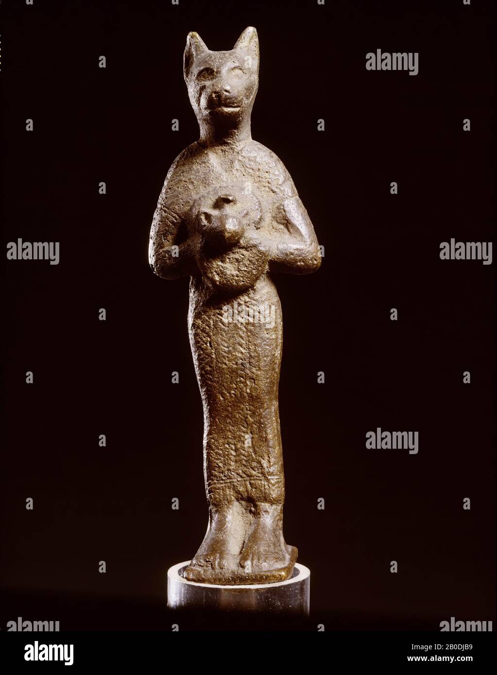 Bastet statue hi-res stock photography and images - Alamy
