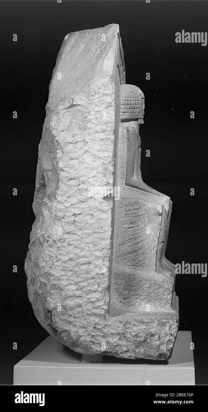 48 x 44 x 22 cm hi-res stock photography and images - Alamy