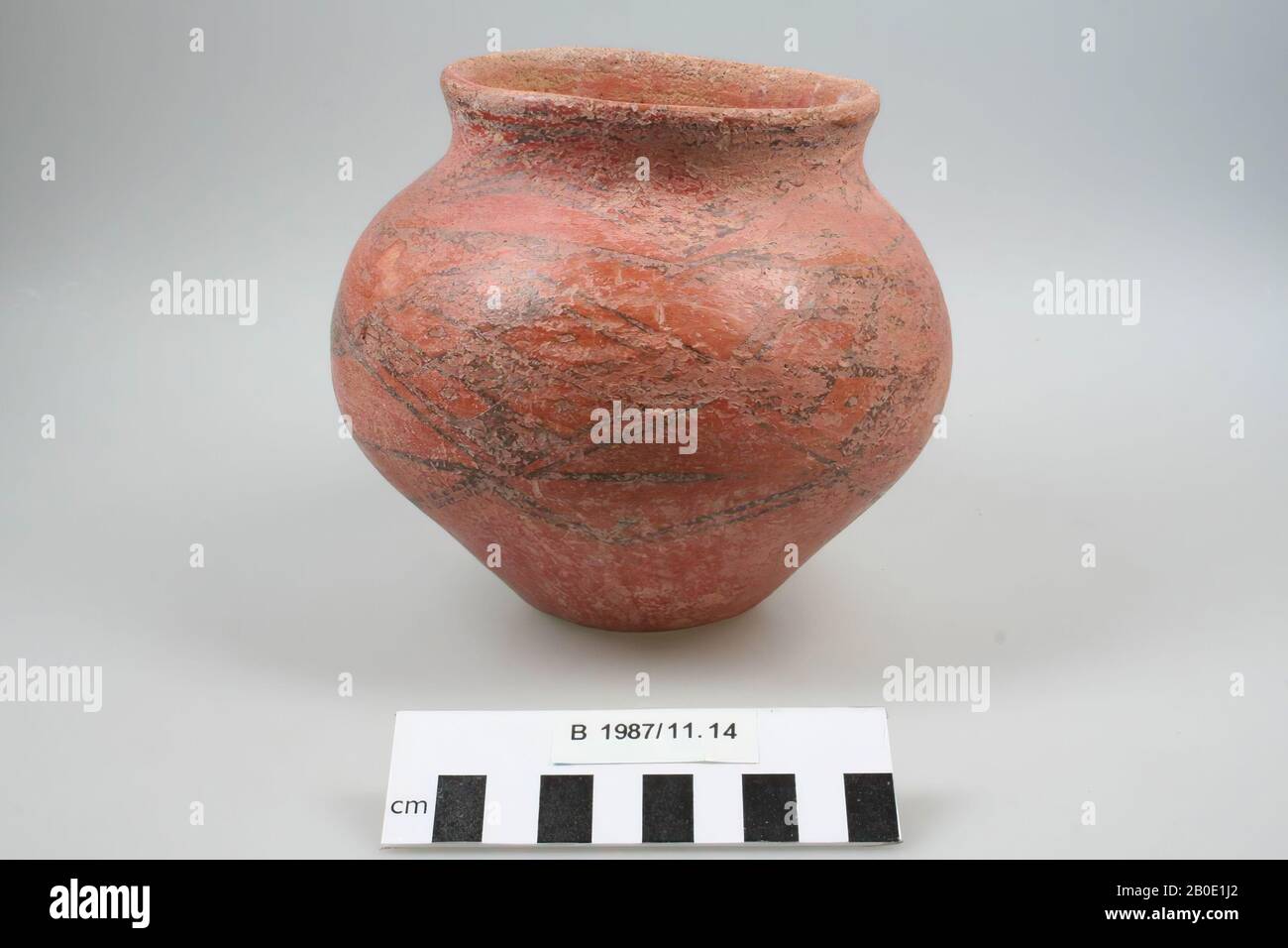 H 13 8 14 8 cm hi-res stock photography and images - Alamy