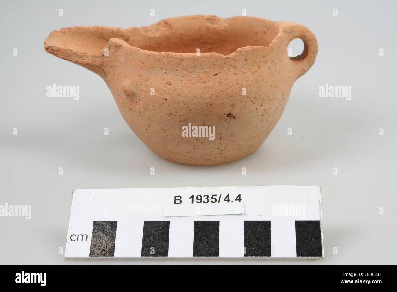 Coarse rough walled earthenware hi-res stock photography and images - Alamy