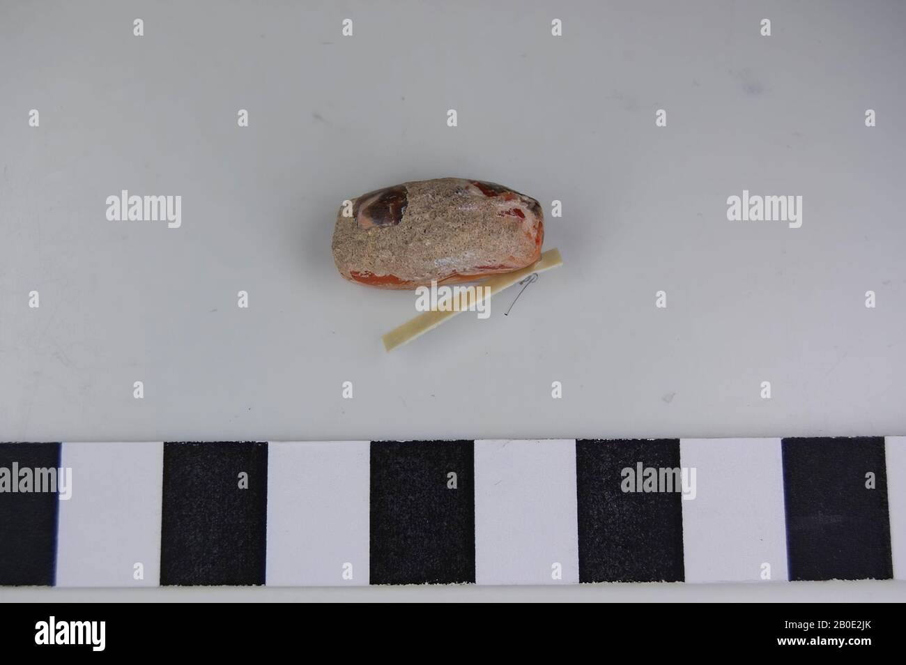 Slightly conical bead hi-res stock photography and images - Alamy