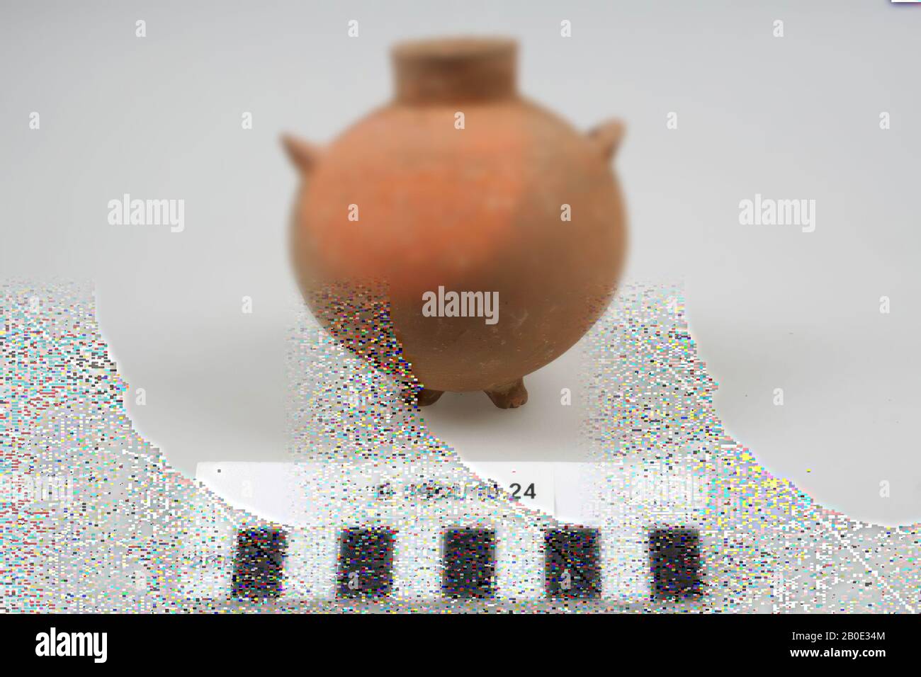 Bell bellied body hi-res stock photography and images - Alamy