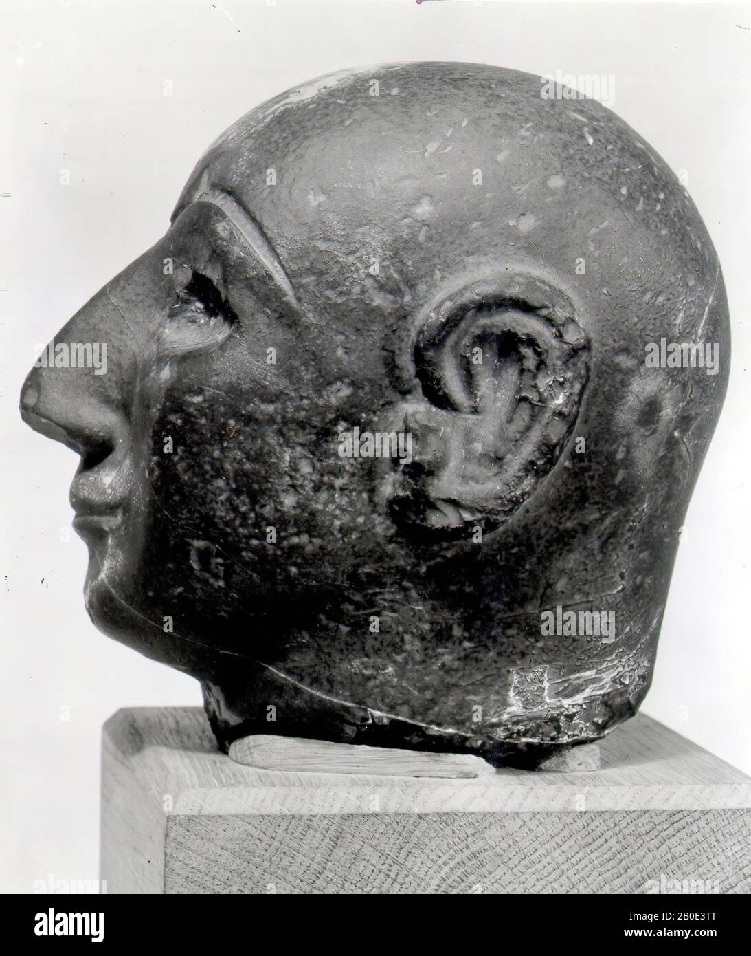 Ancient Near East, sculpture, sculpture, stone, diorite, H 15 cm, D 12 ...