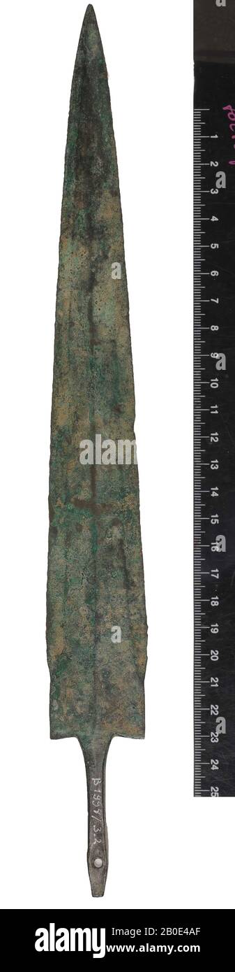 weapon, metal, bronze, B 3.7 cm, L 32.9 cm, Iron Age II 1000-800 BC ...