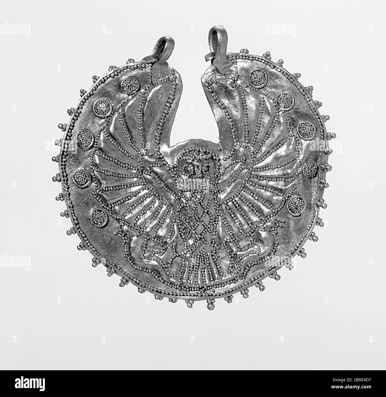 Disc shaped hi-res stock photography and images - Alamy