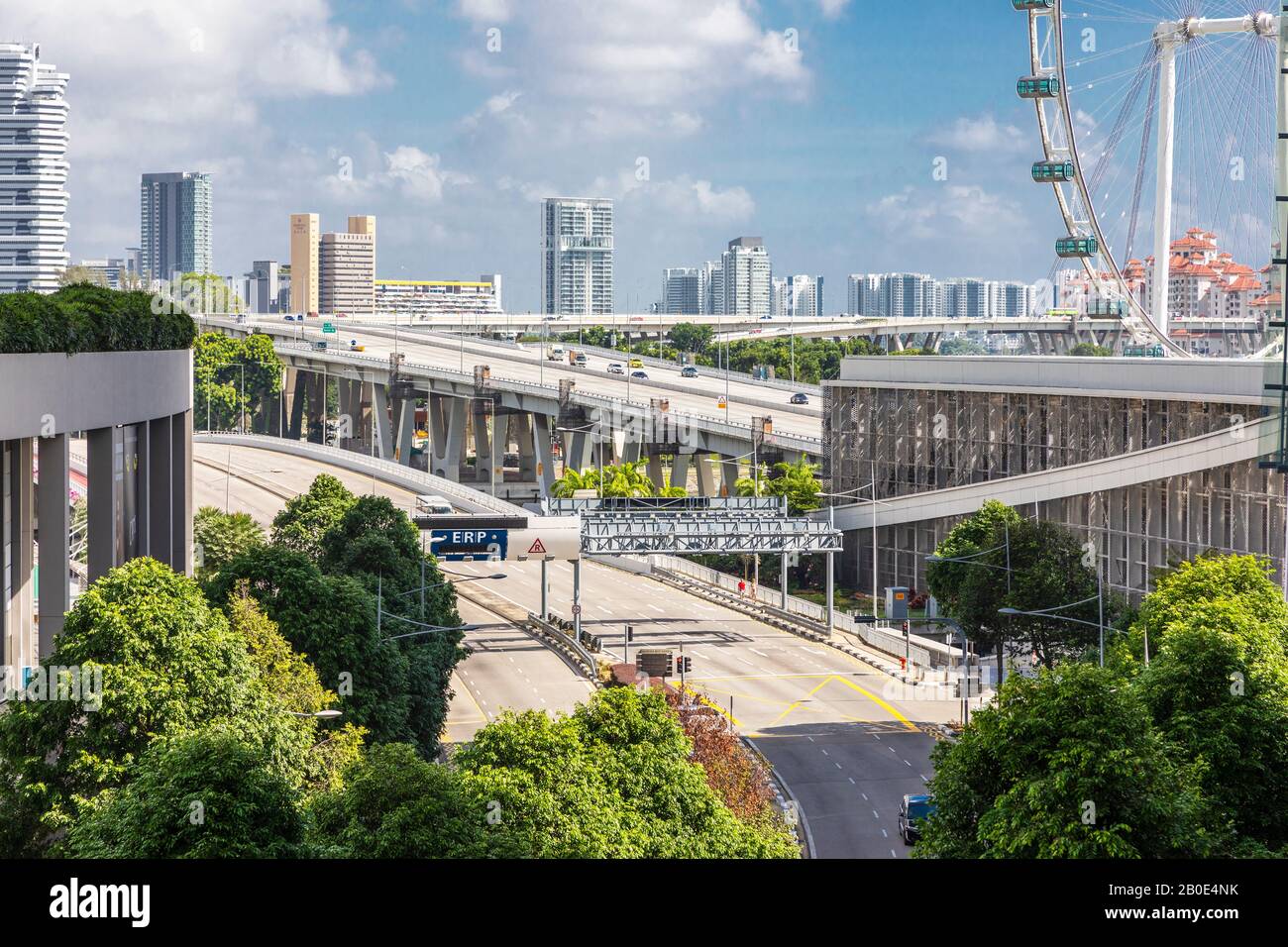Singapore skyline in the marina bay district showing motorways, roads ...