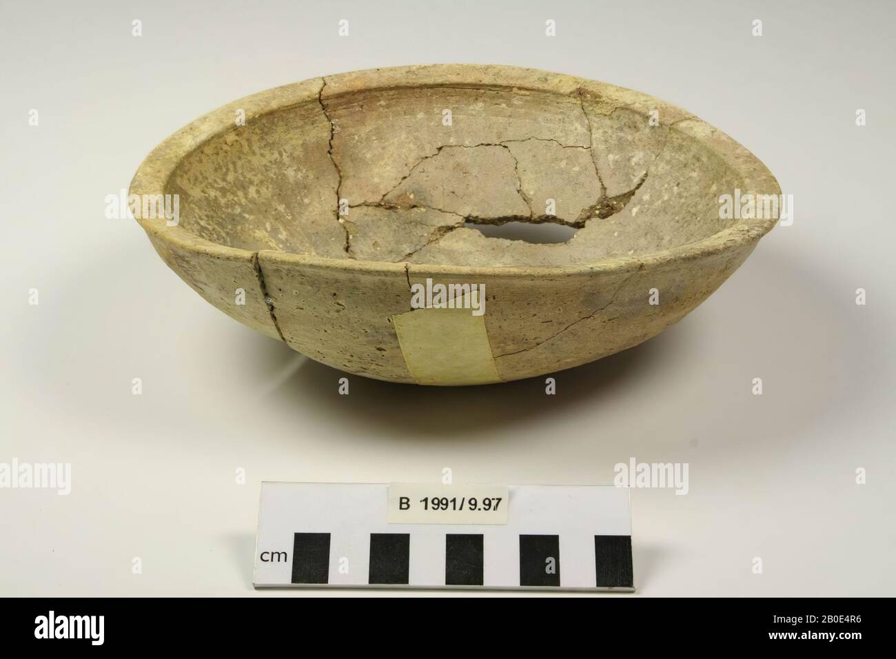 Shallow convex hi-res stock photography and images - Alamy