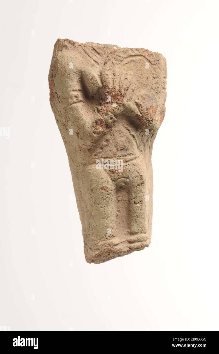 Ornamental statue hi-res stock photography and images - Alamy