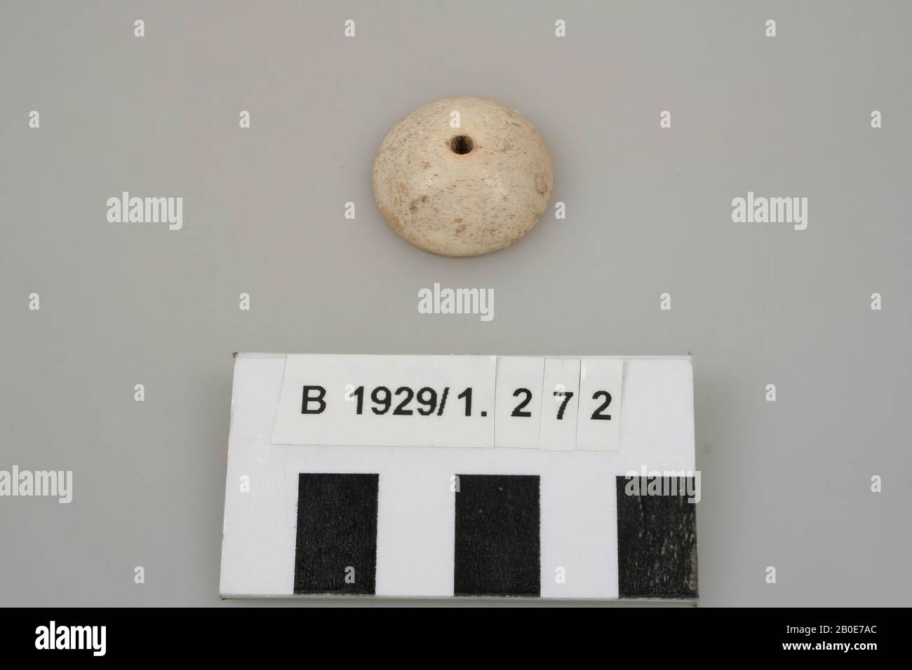 Bone tools hi-res stock photography and images - Alamy