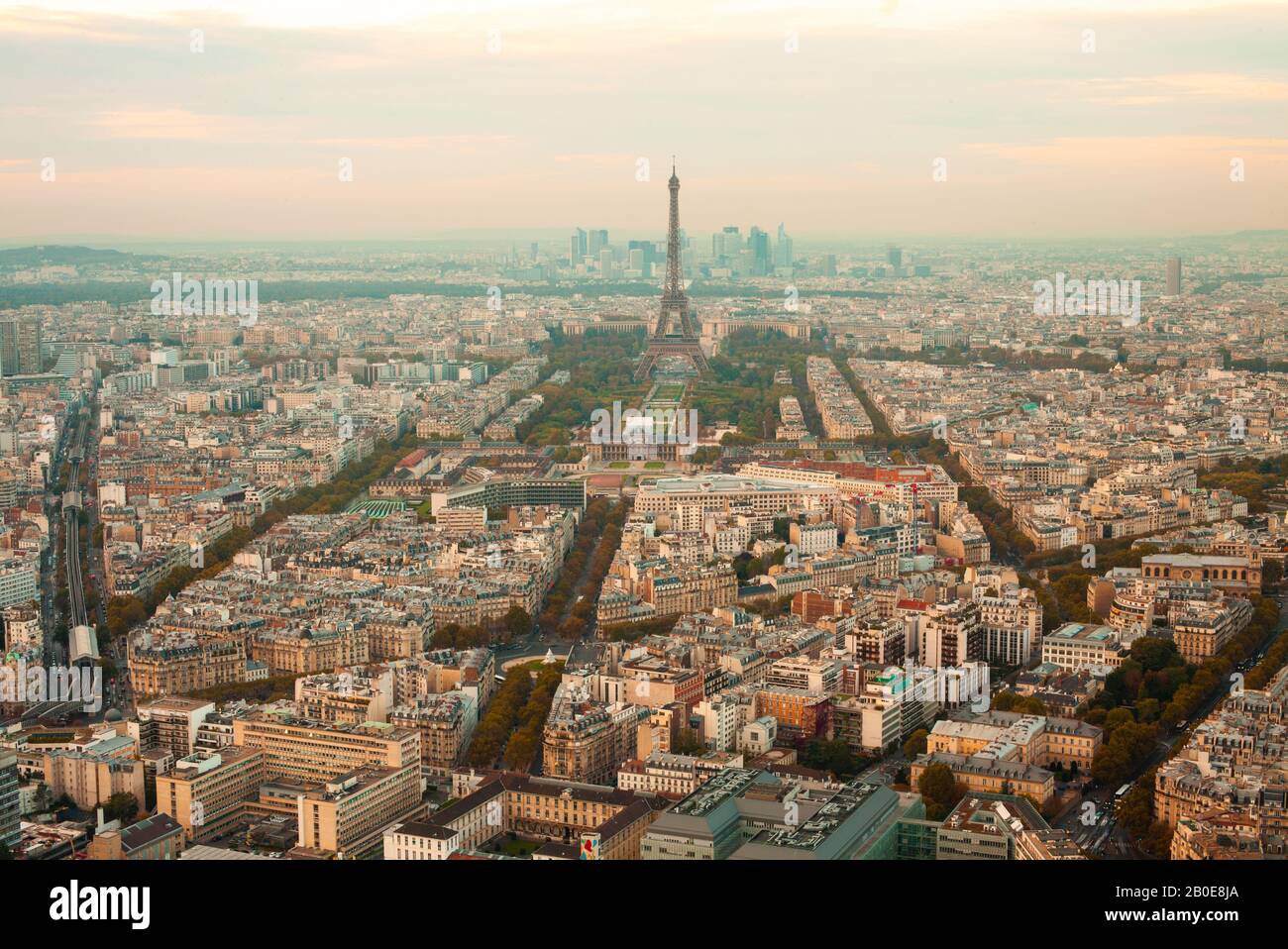 Crowded cityscape with Eiffel Tower Stock Photo - Alamy