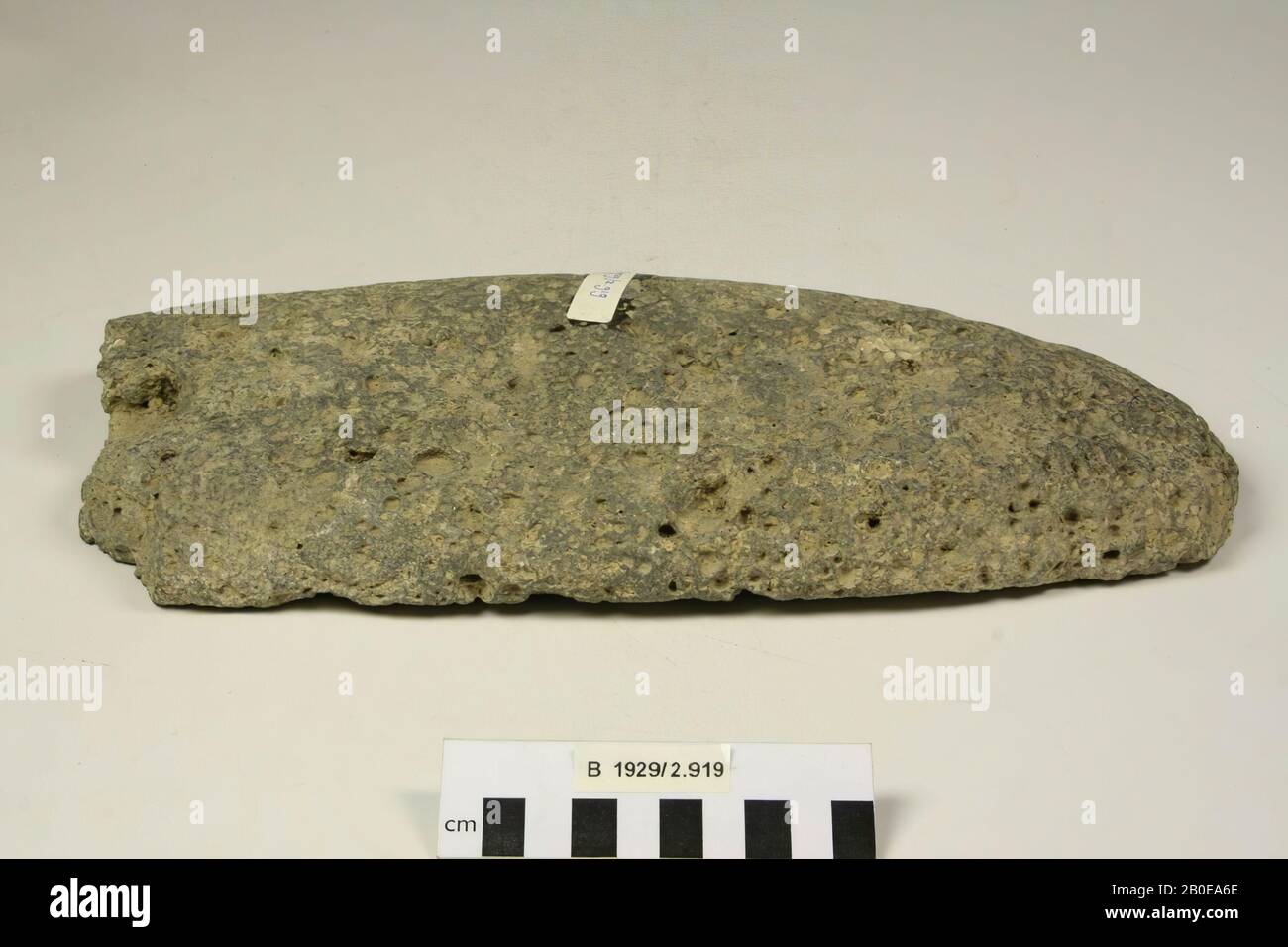 millstone, stone, L 32 cm, W 15 cm, H 4.5 cm, Palestine Stock Photo - Alamy