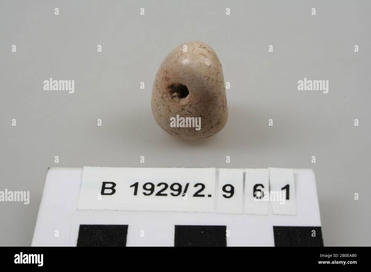 Ancient Near East, spinning stone, stone, l, 2.8 cm, Location, Israel ...