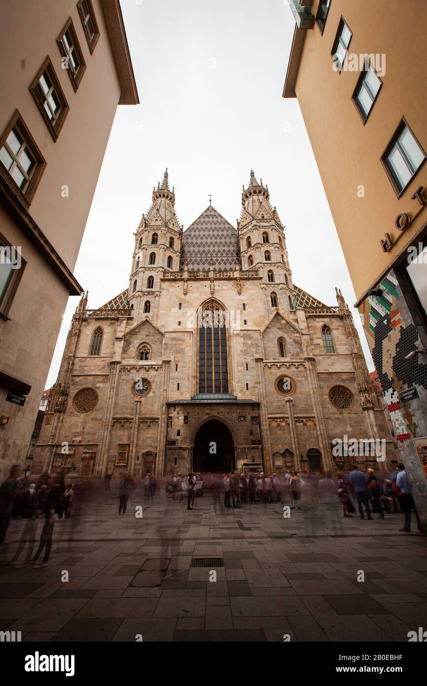 Exterior view of St, Stephen's Cathedral Stock Photo - Alamy