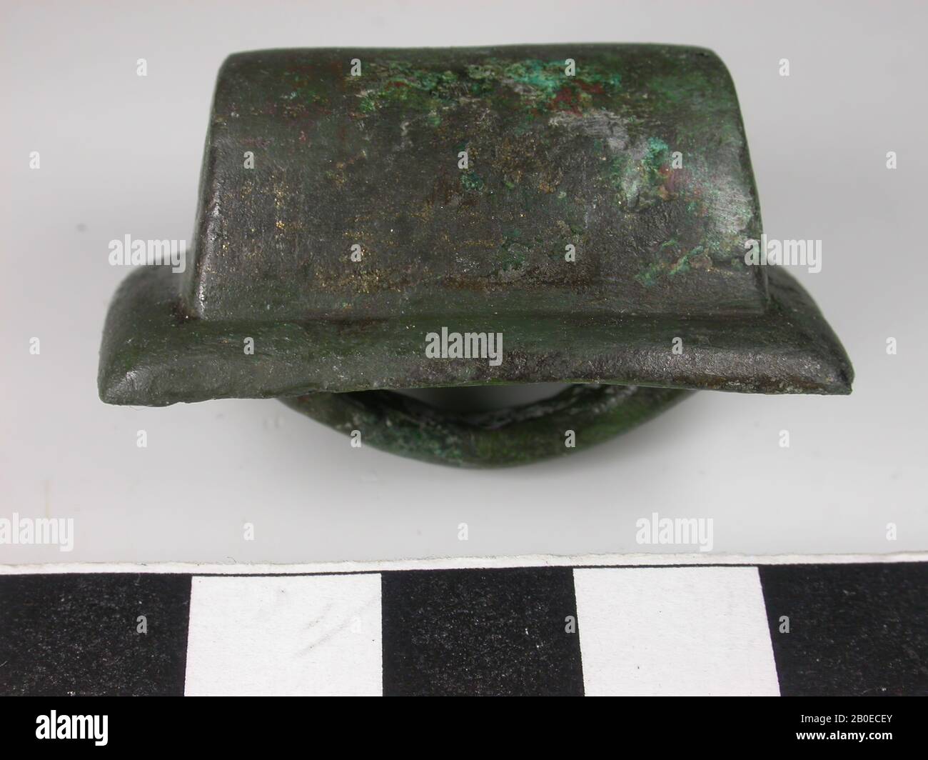 Bronze rein, conductor, metal, bronze, length: 4 cm, Netherlands ...