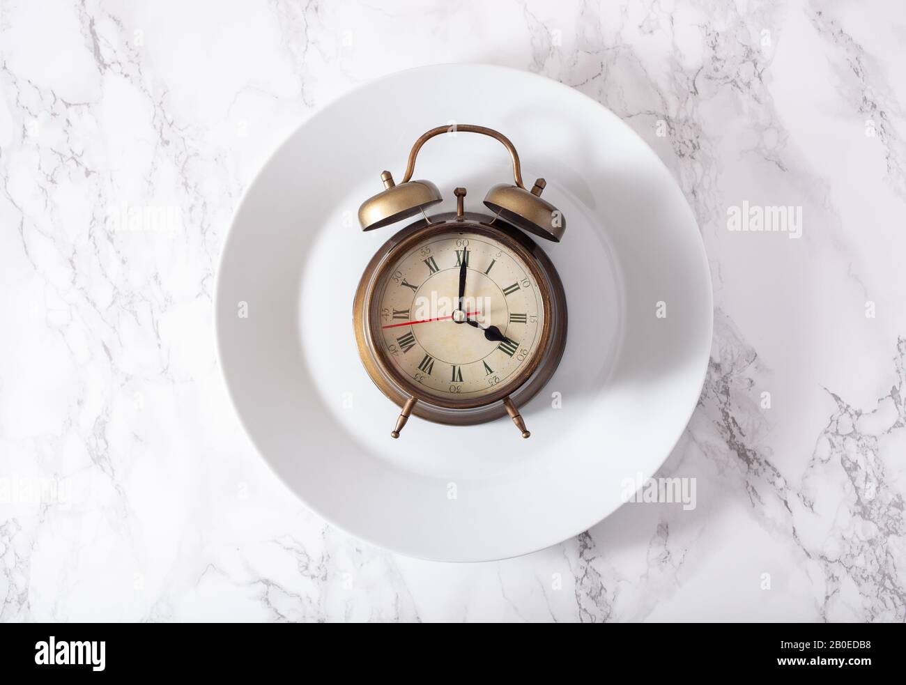 Intermittent fasting concept plate hi-res stock photography and images ...