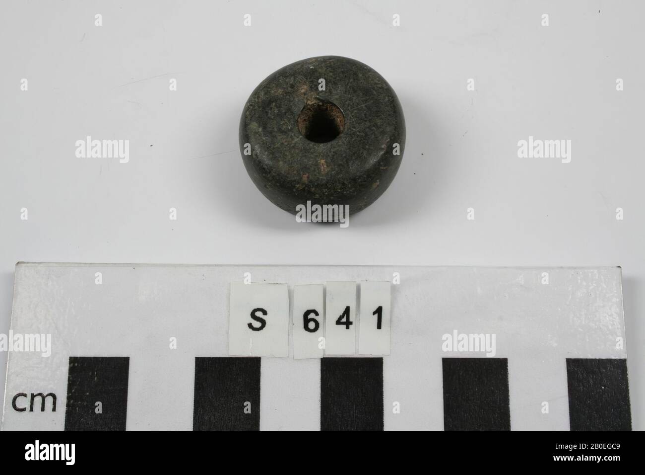Disk shaped stone spindle hi-res stock photography and images - Alamy