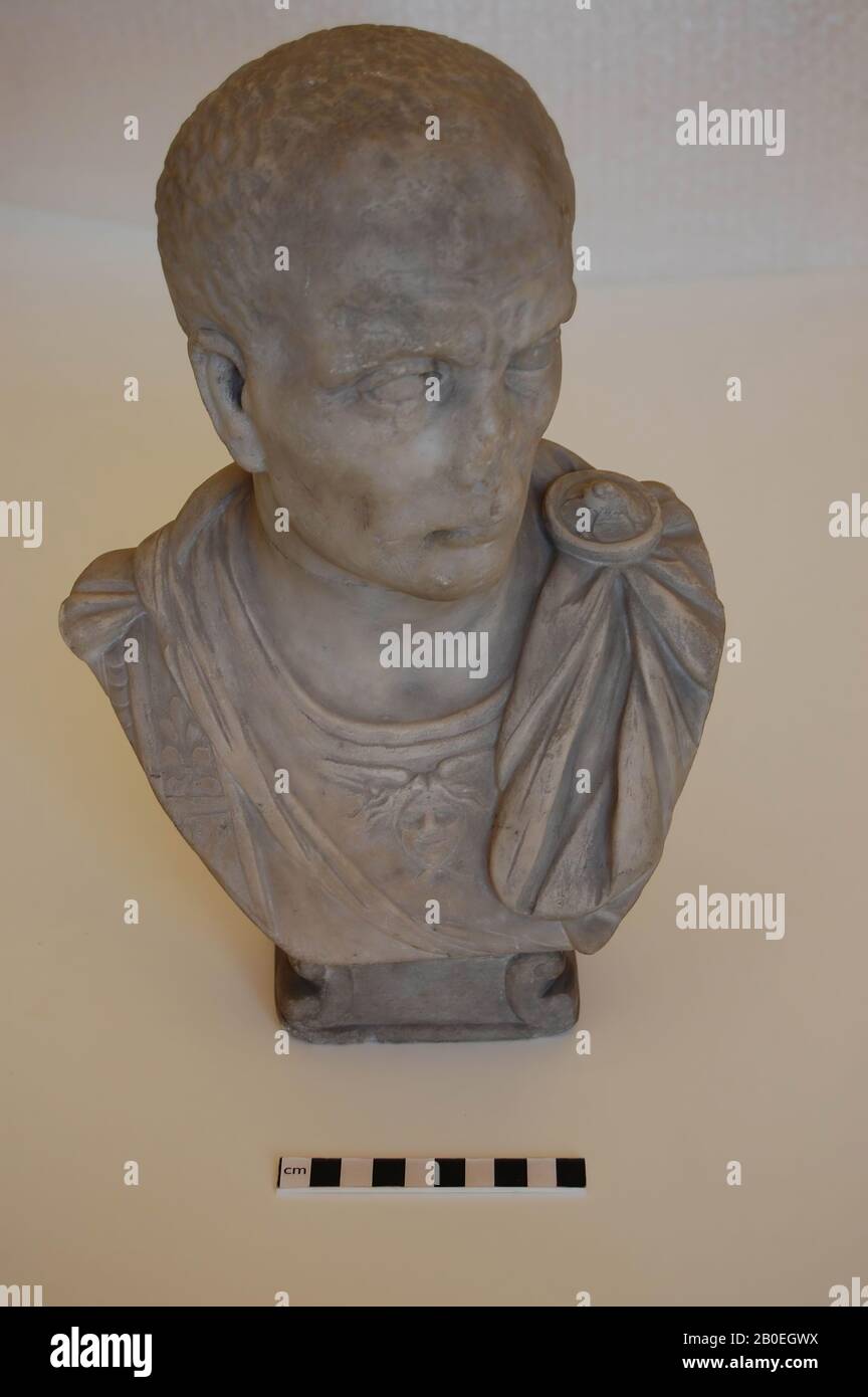 Sculpture portrait bust hi-res stock photography and images - Alamy