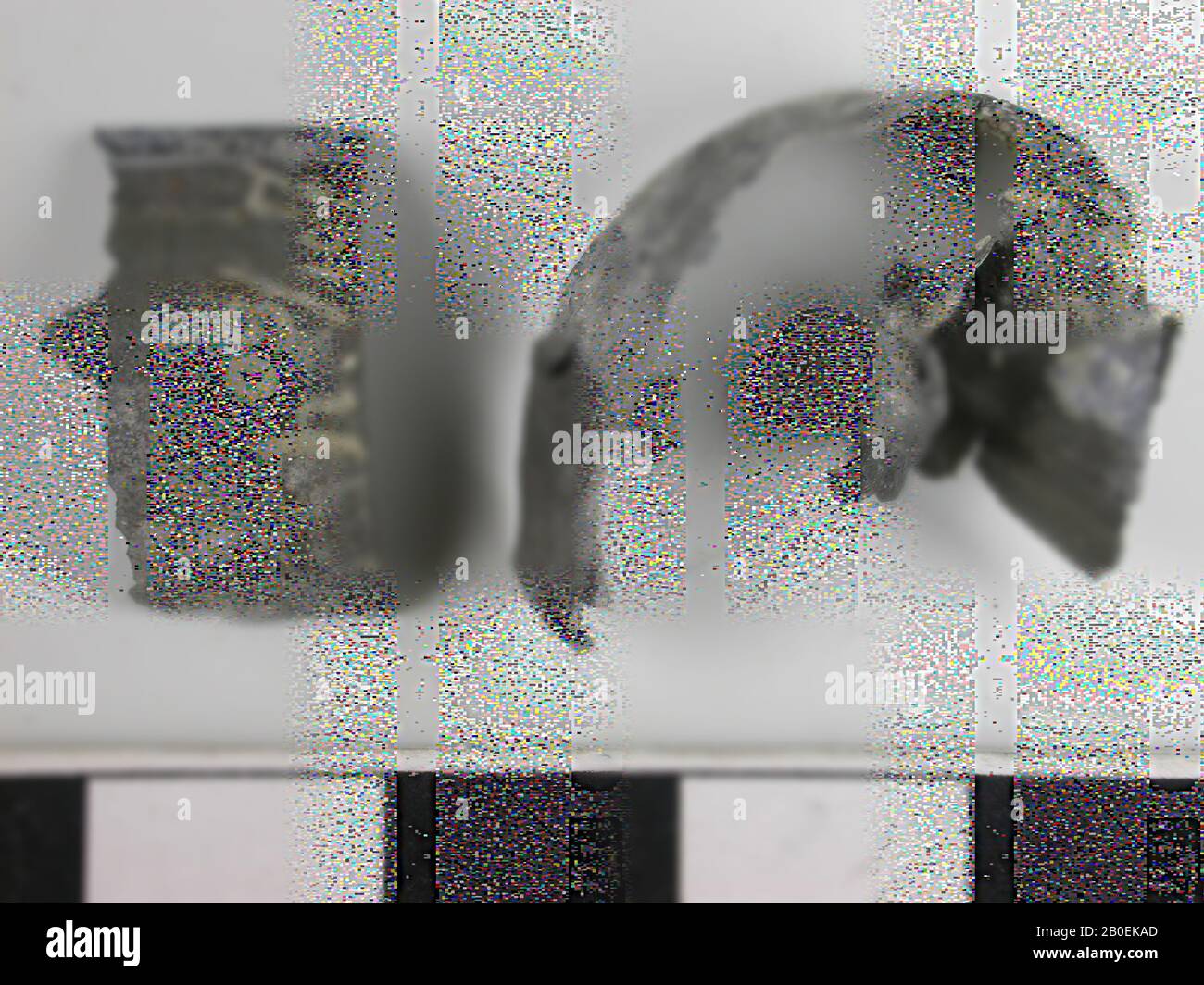 Thin bronze fragment hi-res stock photography and images - Alamy