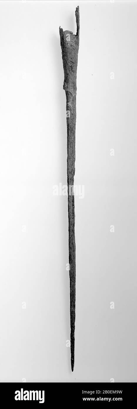 Roman lance hi-res stock photography and images - Alamy
