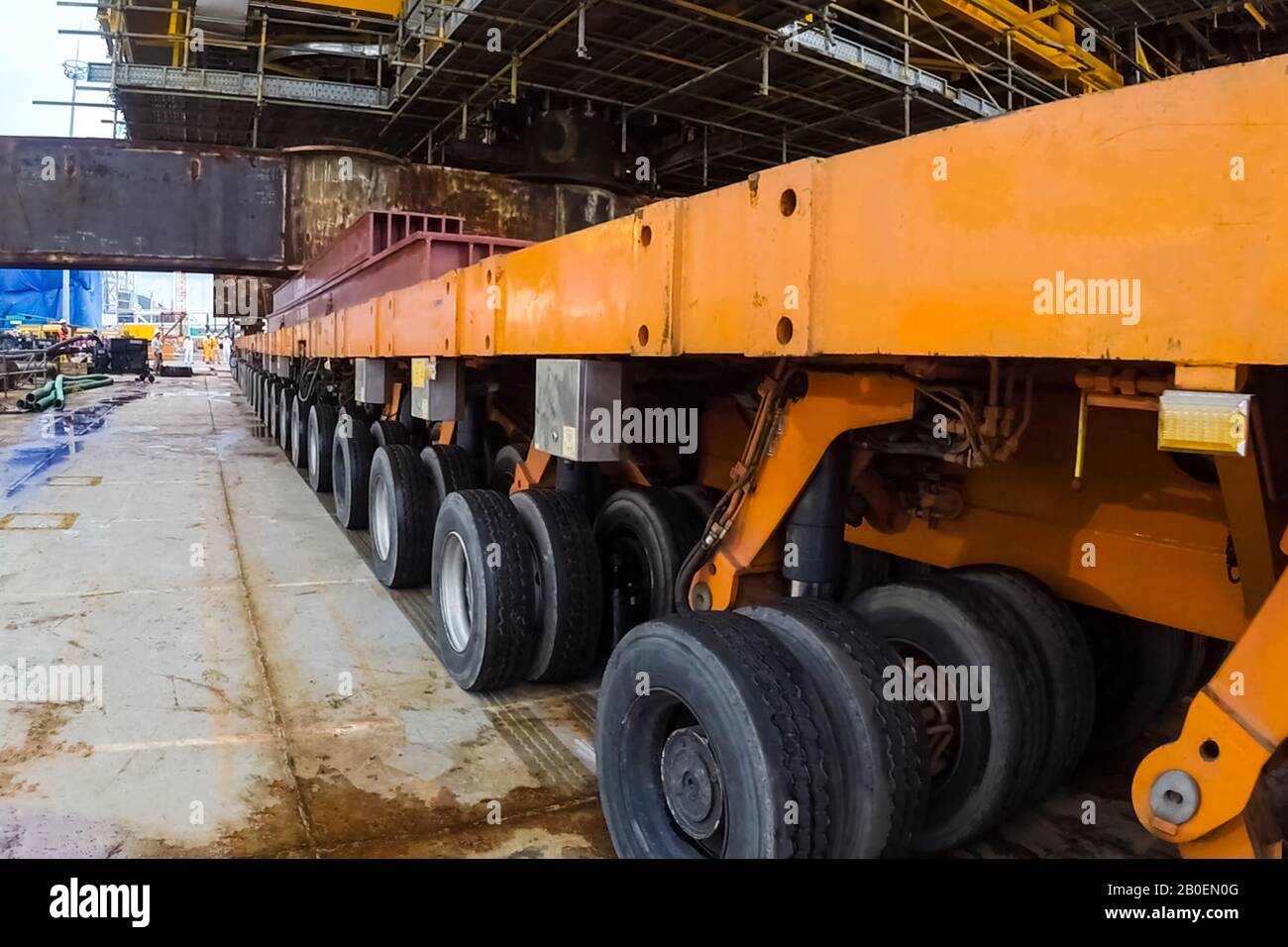 Heavy bulk haulage hi-res stock photography and images - Alamy