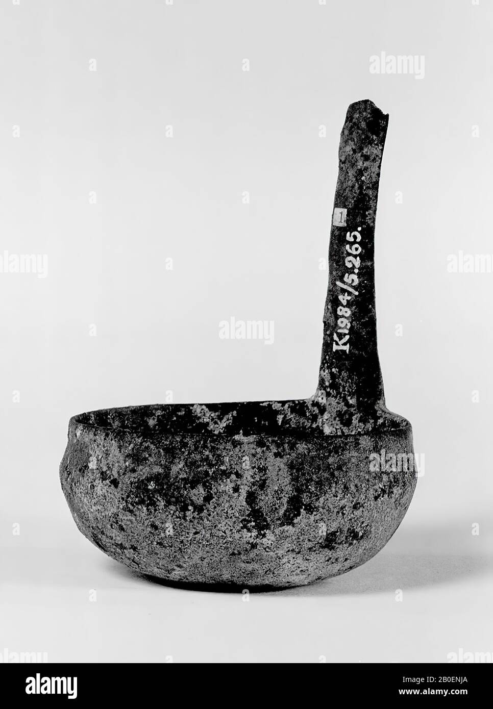 O and x hi-res stock photography and images - Alamy