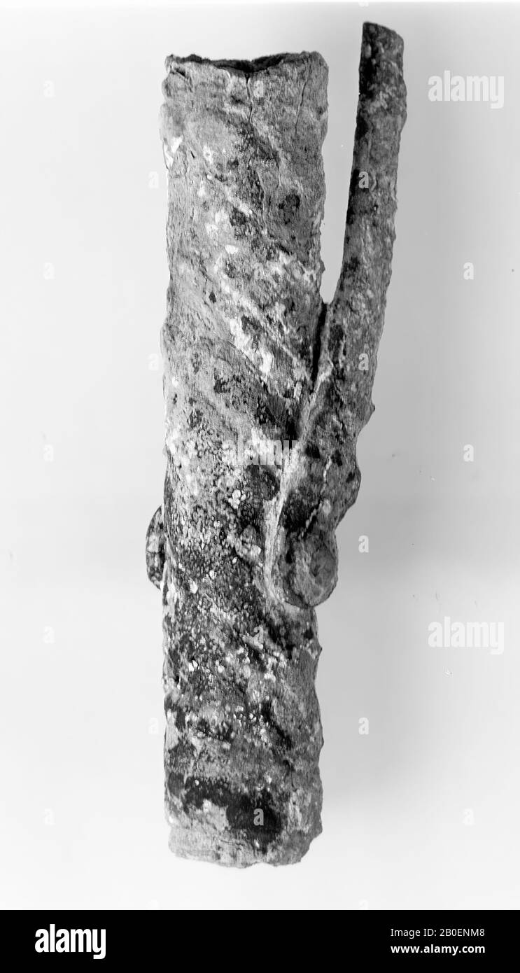 Bronze pipe hi-res stock photography and images - Alamy