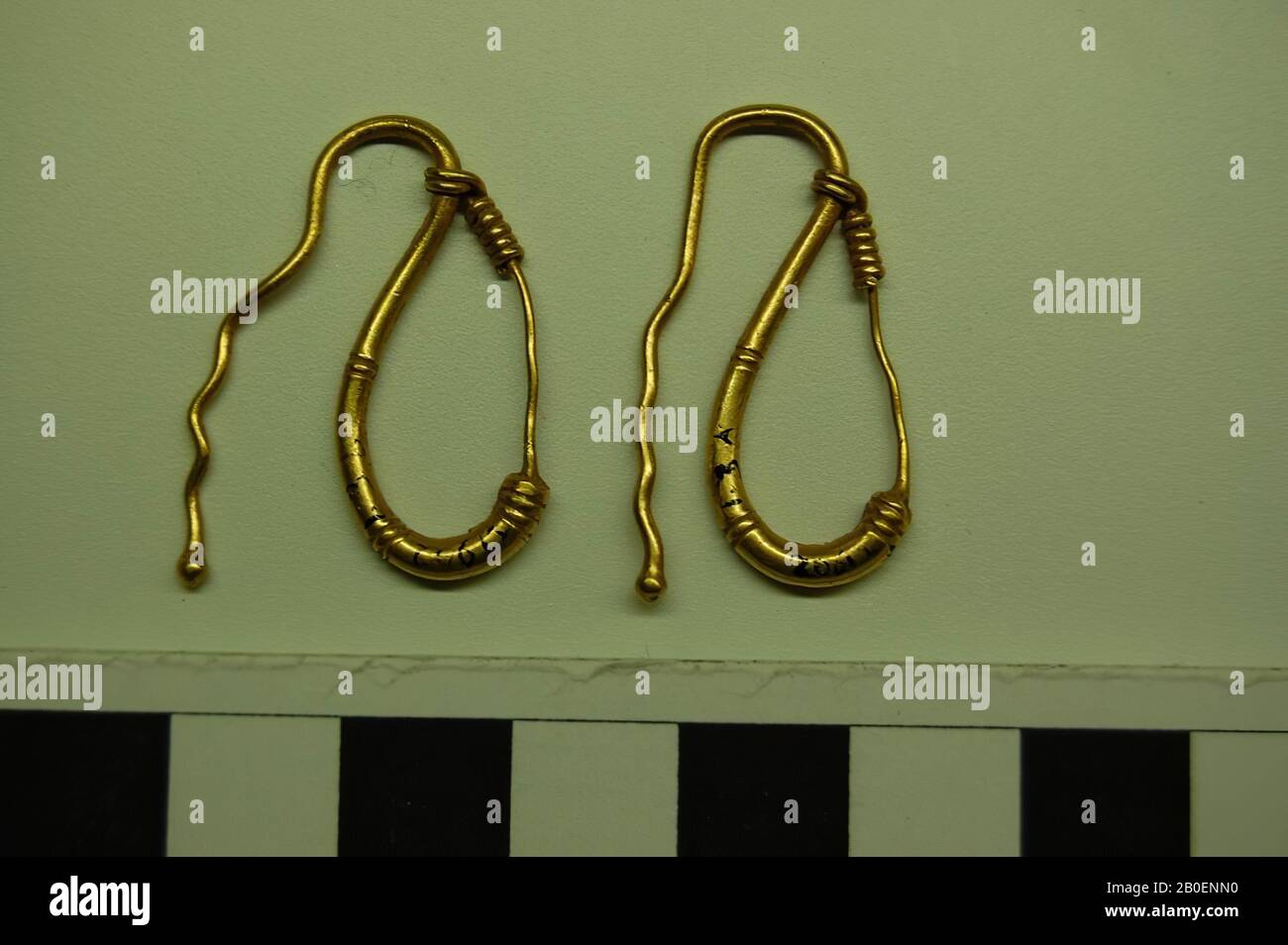 Narrowed s shape hi-res stock photography and images - Alamy