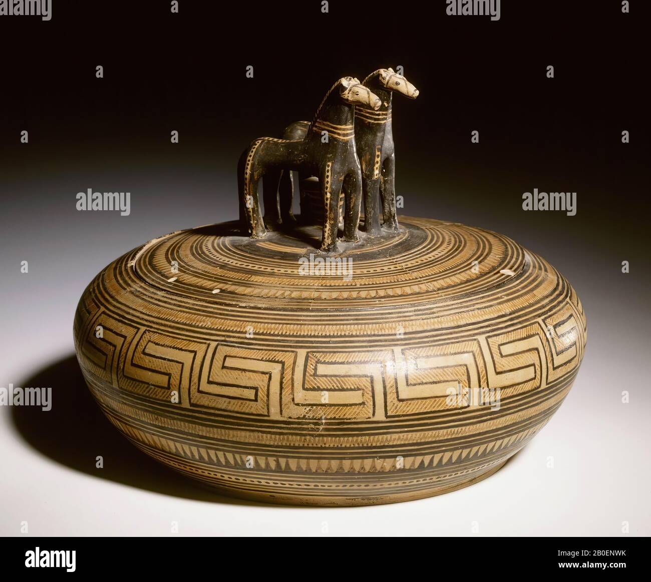 Attic mg ii pyxis hi-res stock photography and images - Alamy