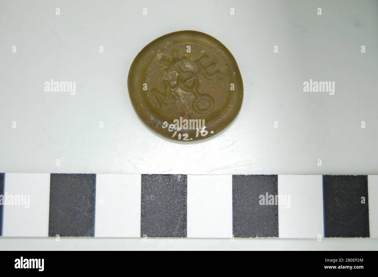 4 25g hi-res stock photography and images - Alamy