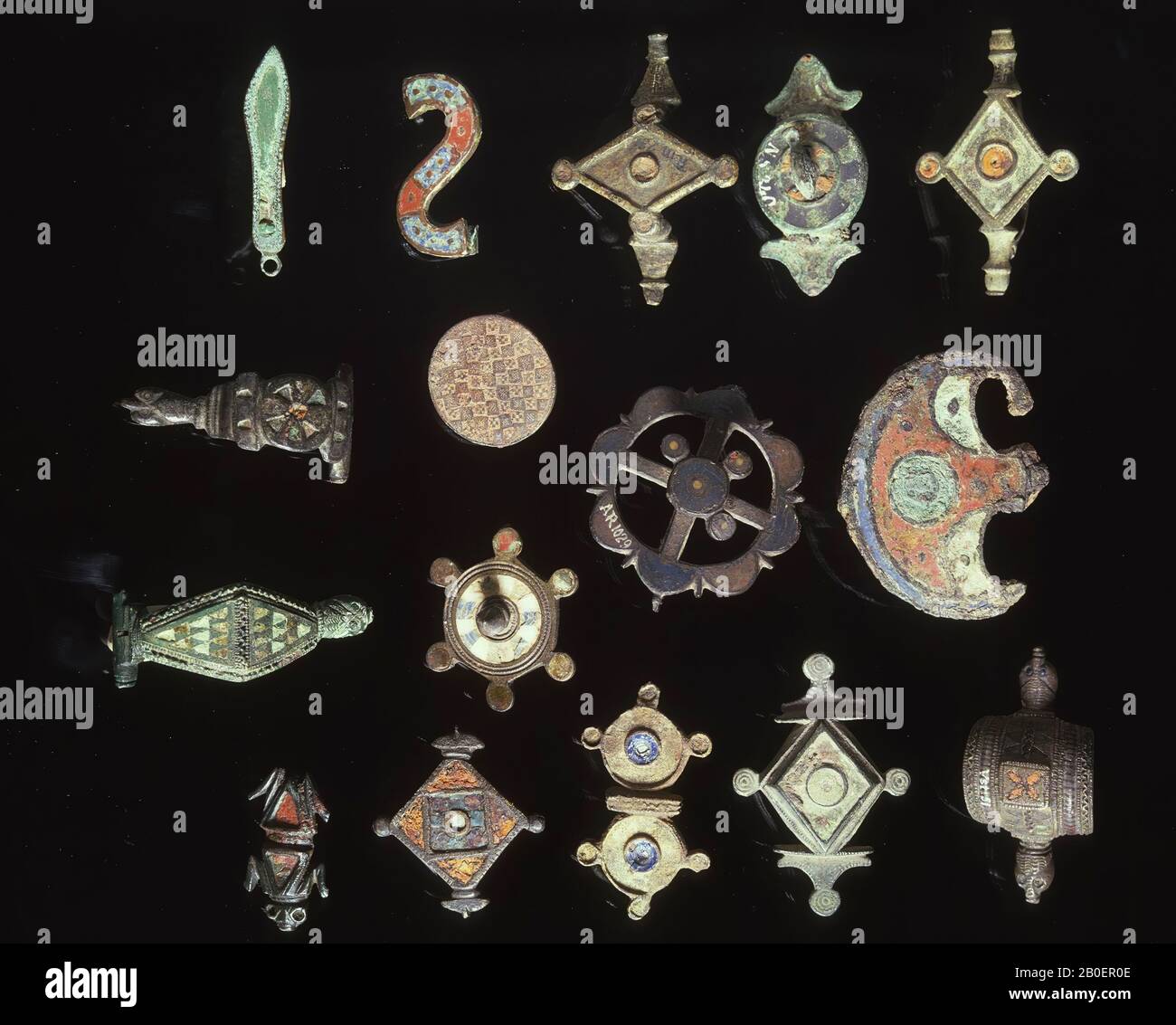 Conical hutschen hi-res stock photography and images - Alamy