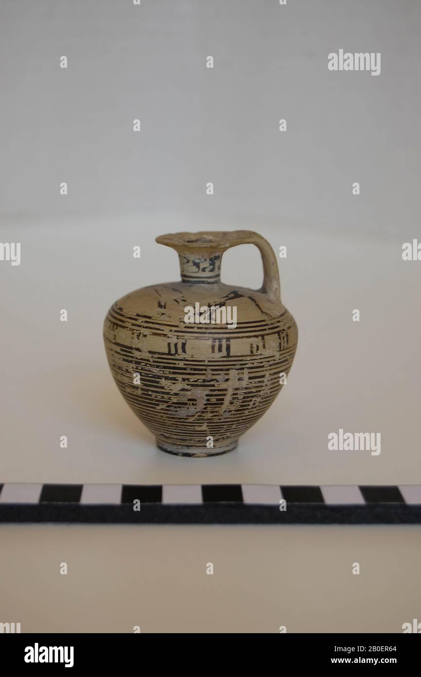 Proto Corinthian Aryballos High Resolution Stock Photography and Images ...