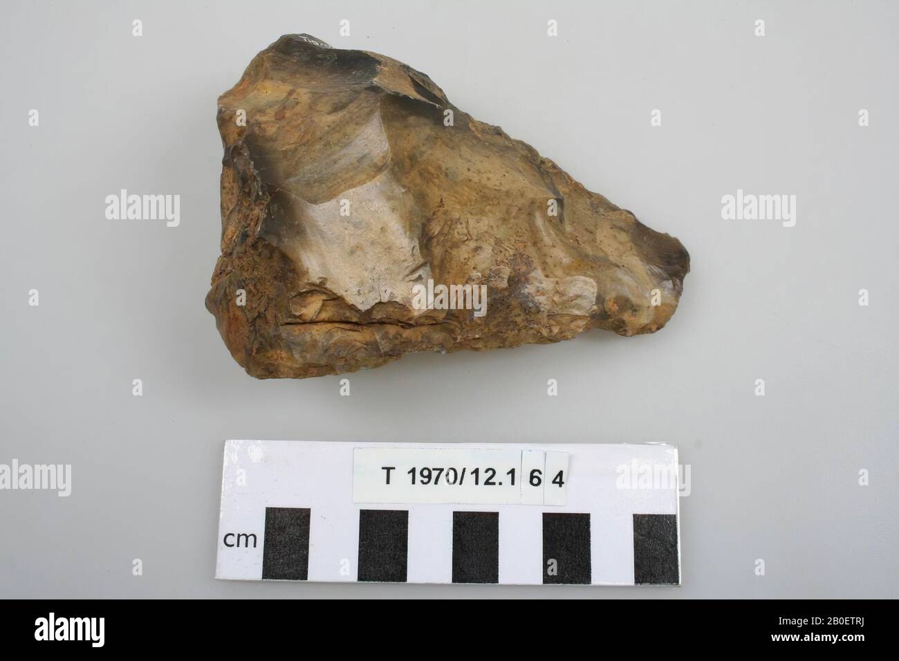 Flint tool, tool, stone, flint, 11 x 7,5 x 3,7 cm, prehistoric, England ...