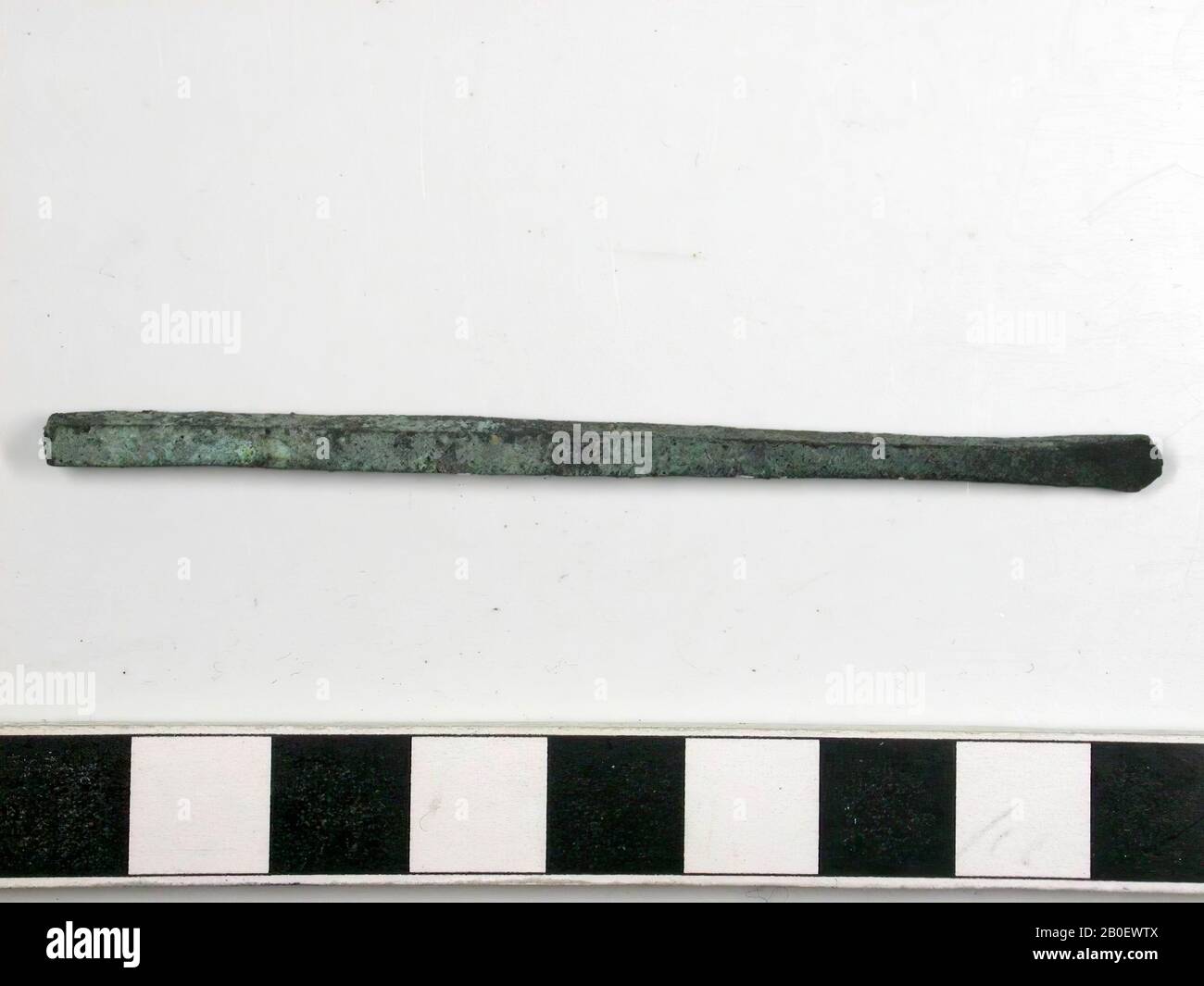 tool, chisel, chisel, bronze, 4 x 5.8 cm, Old Kingdom, 3rd Dynasty ...