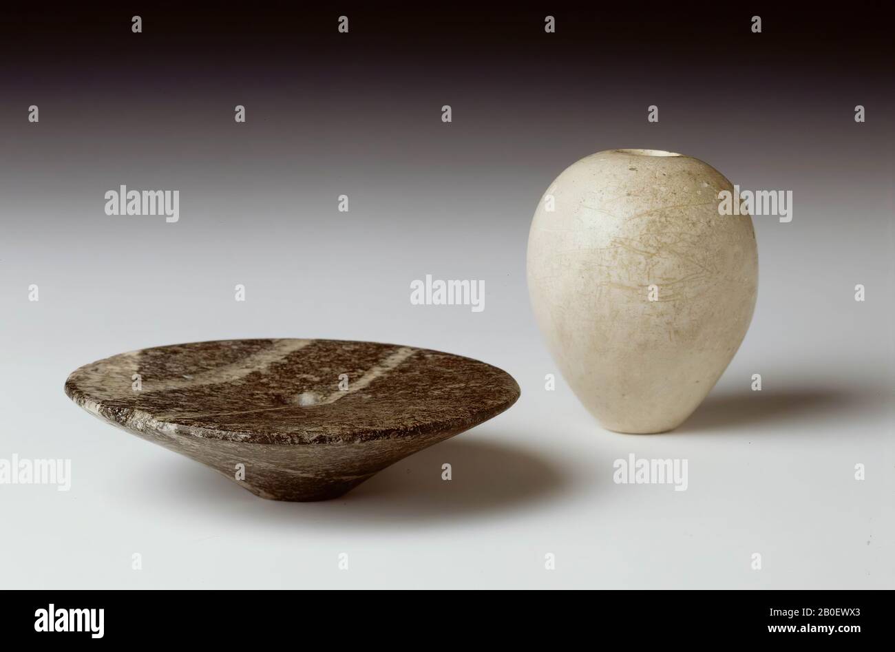 mace, egg shape, mace, limestone, 6,7 cm, Archaic Period ...