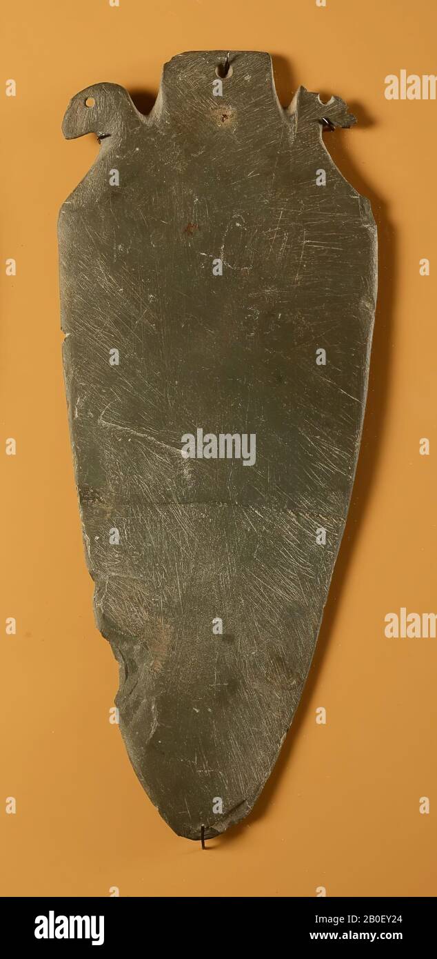 Shield shape hi-res stock photography and images - Alamy