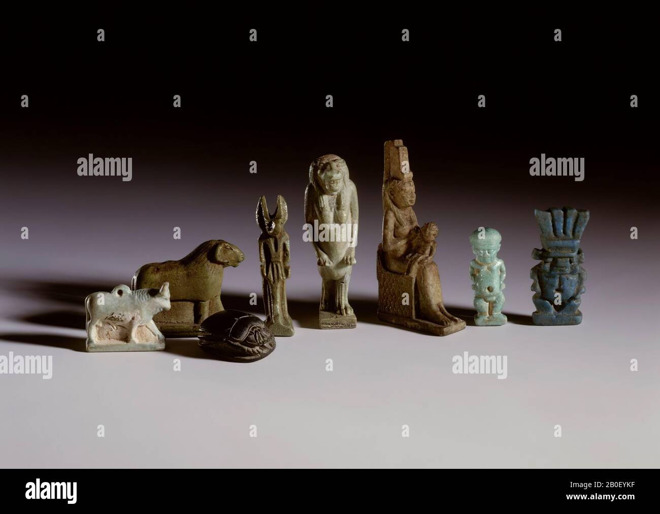 Egypt apis hi-res stock photography and images - Alamy