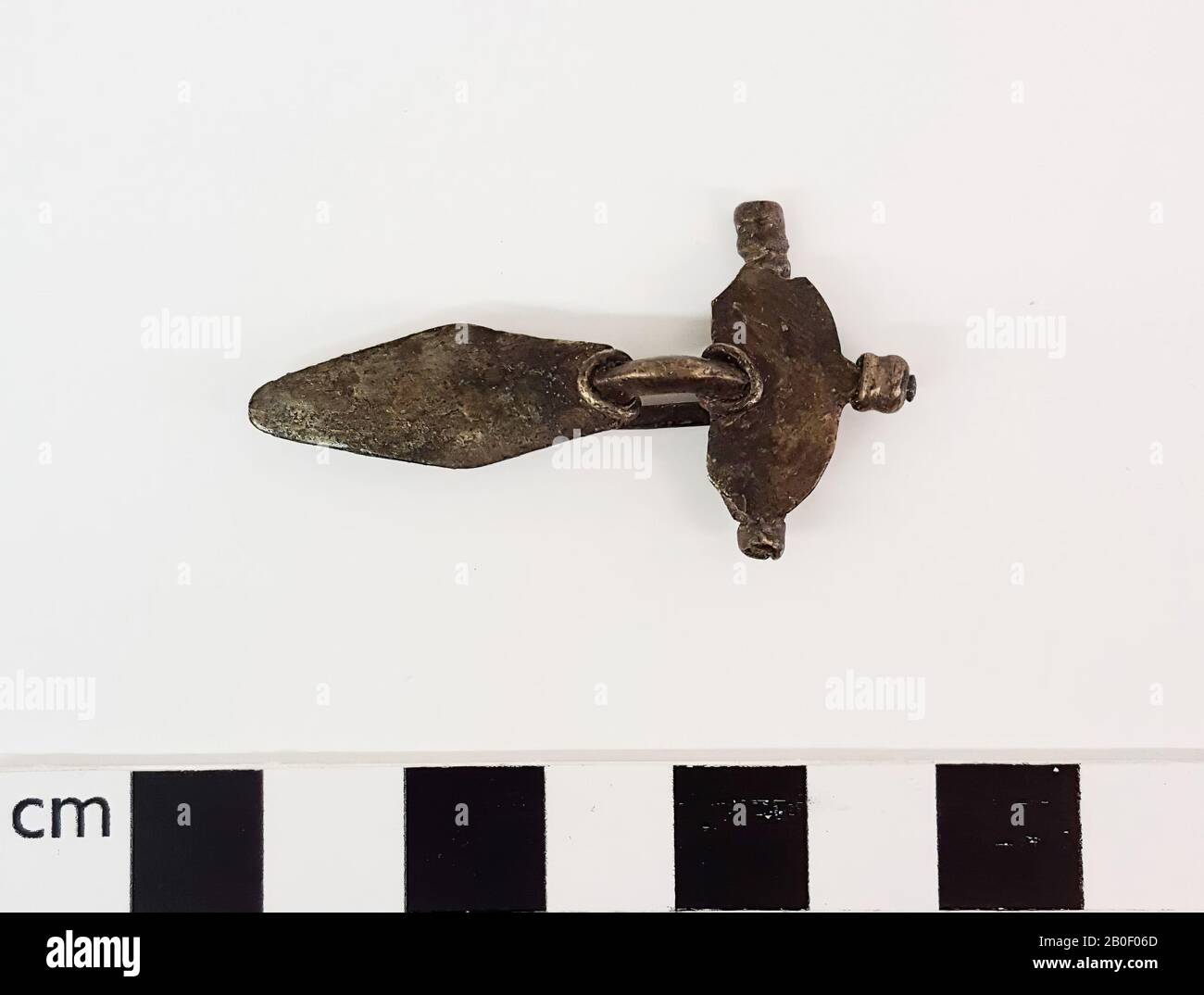 fibula, metal, silver, L. 5.1 cm, medieval, Russia Stock Photo - Alamy