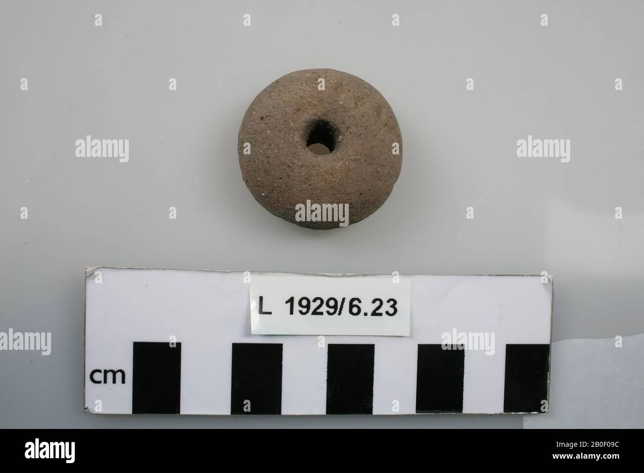 Earthenware spinning stone hi-res stock photography and images - Alamy