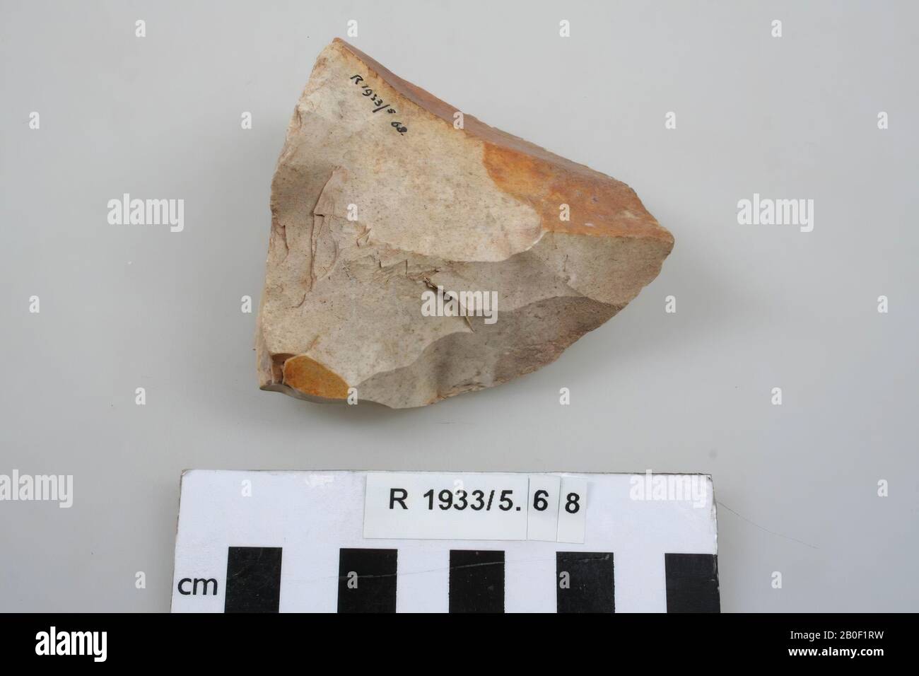 Flint scraper, scraper, stone, flint, 4 x 8,1 x 7 cm, prehistoric ...