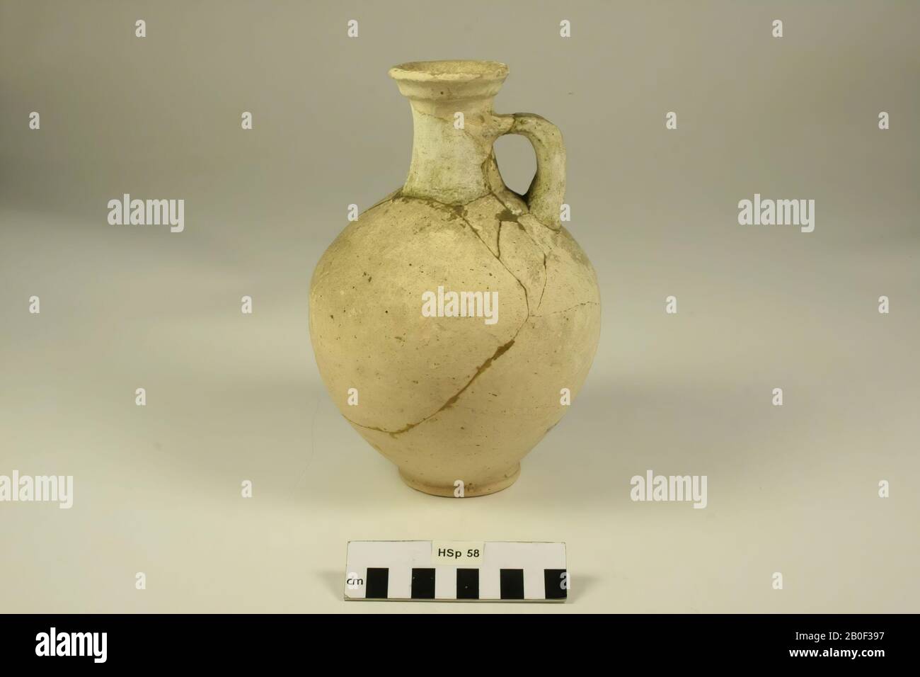 Roman pipe pipes jug hi-res stock photography and images - Alamy