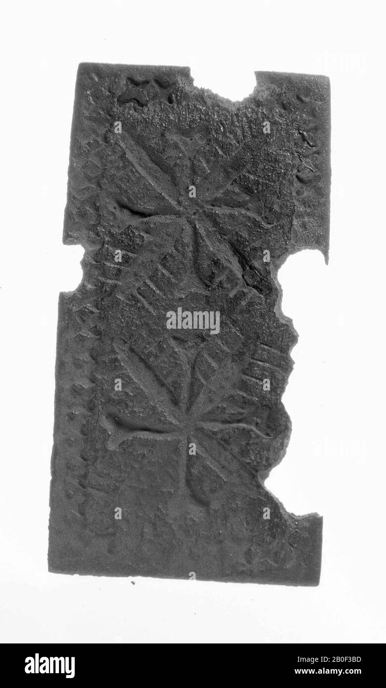 Bronze belt stroke cingulum plate hi-res stock photography and images ...