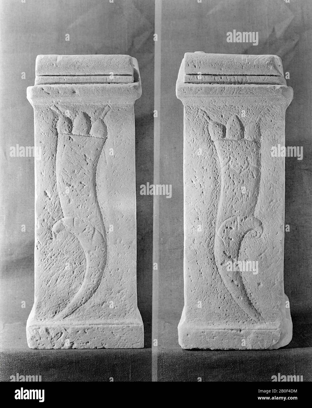 Roman altar small hi-res stock photography and images - Alamy