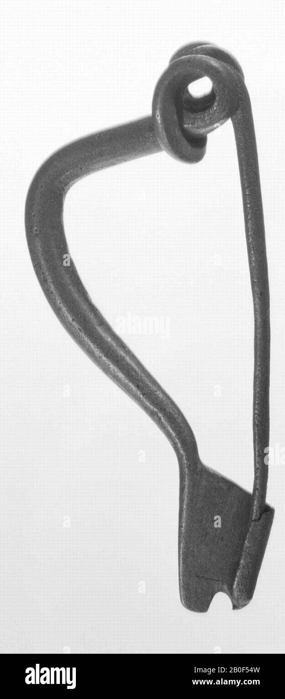 Bronze wire fibula, cool. Distribution: Lower Rhine area, fibula, wire ...