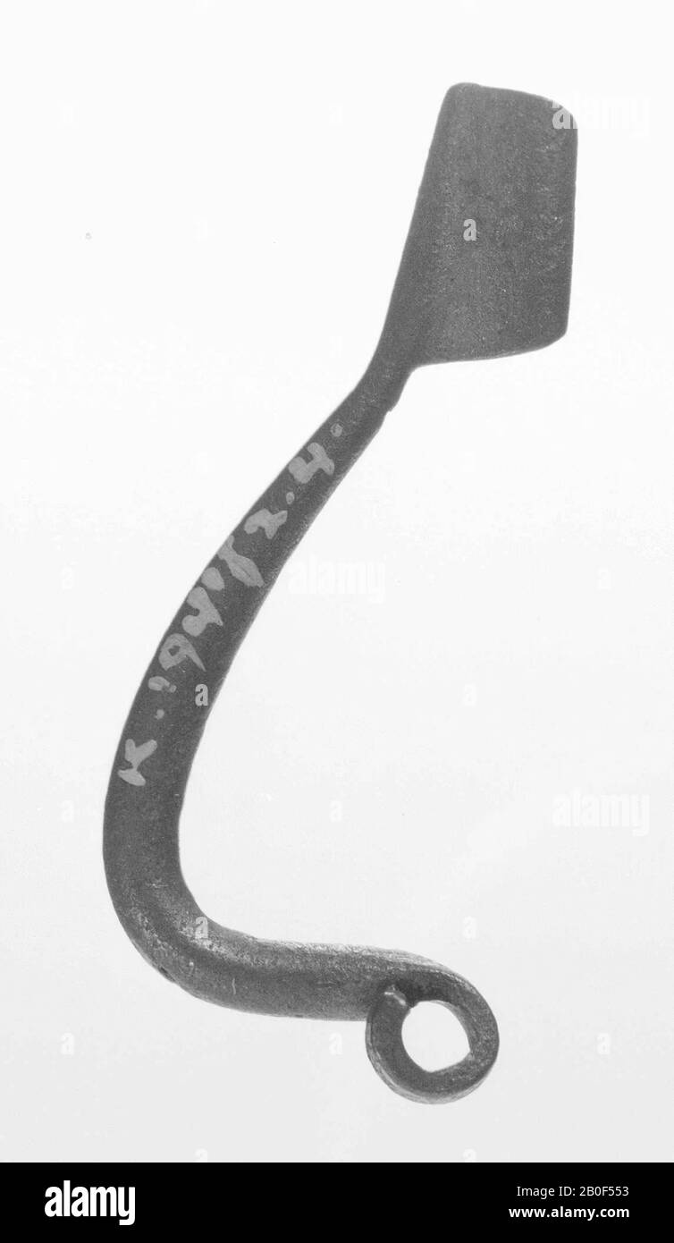 Bronze thread fibula, needle and part of spiral are missing ...