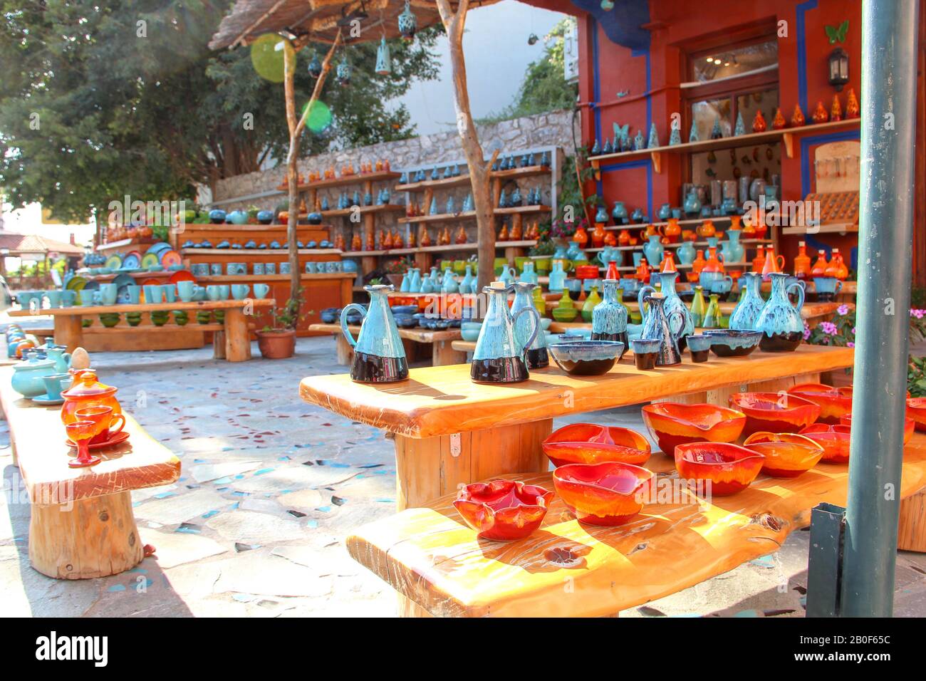 Greek pottery blue shop hi-res stock photography and images - Alamy