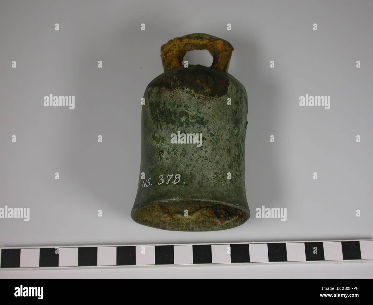 Beehive bell hi-res stock photography and images - Alamy